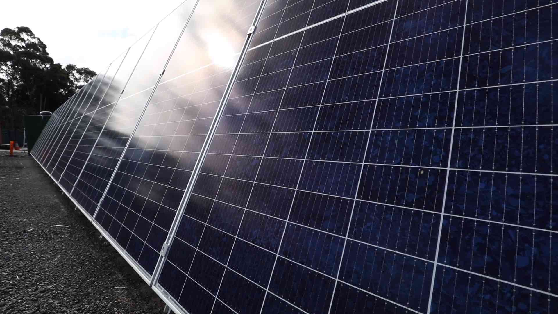 New green hydrogen made from solar power and air / Featured researchers ...