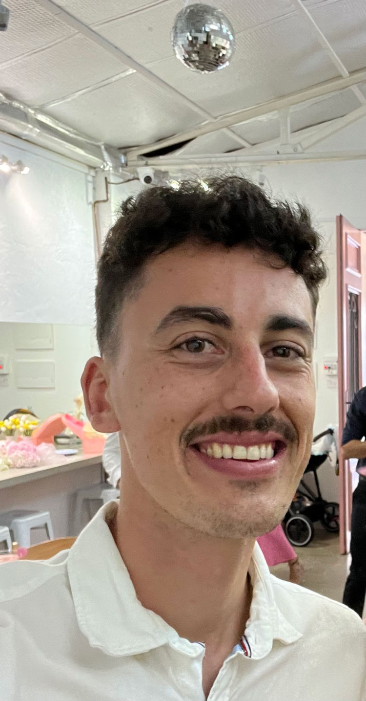 Managing projects made easier / 2023 / Student Highlights / Highlights / The University of ...