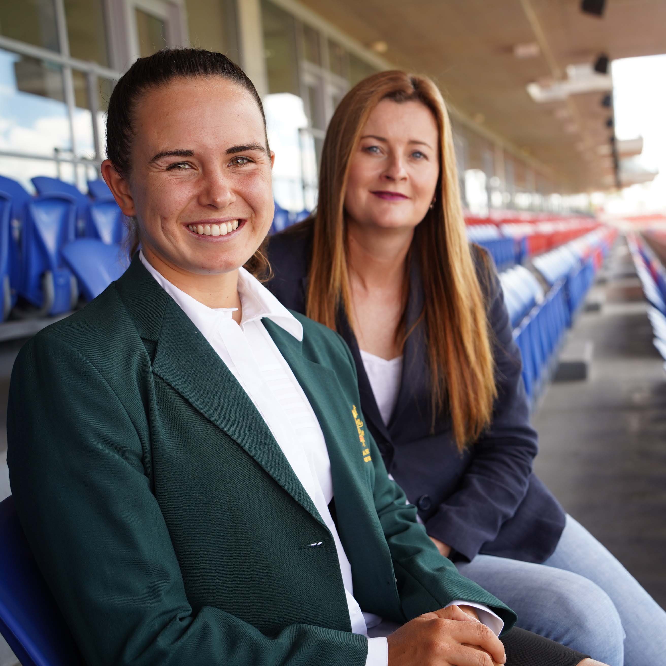 Scholarship win for surf life saving champion | Mirage News