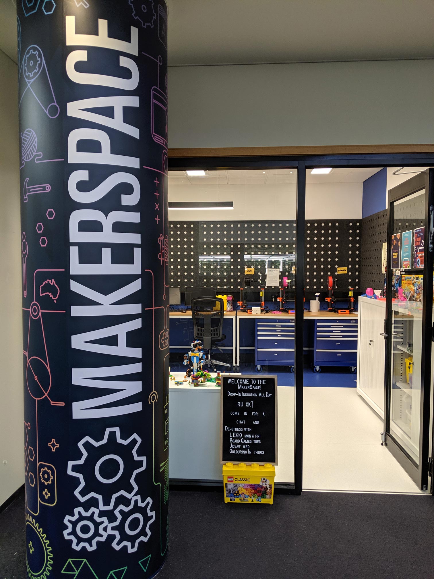 Library MakerSpace / Our Libraries / Library / The University of Newcastle, Australia