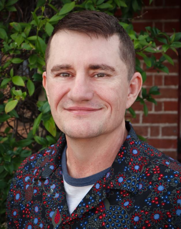 Associate Professor Geoff MacFarlane / Staff Profile / The University ...